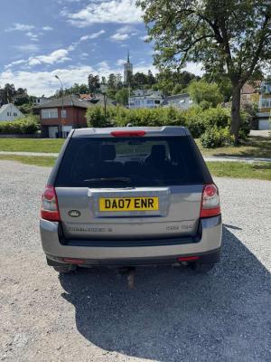 Pelēks Land Rover Freelander 2007 Telšiai, ar dzinēja tilpumu 2.18 L un nobraukumu 177 tūkst. km par 2550 €, foto 7 vietnē AUTOMOTO.COM.LV