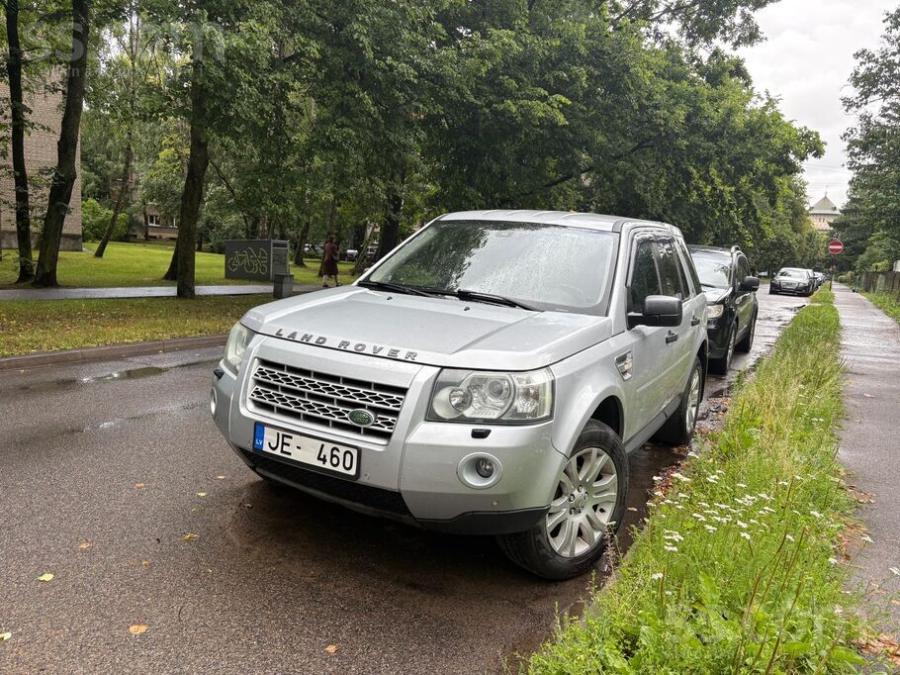 Pelēks Land Rover Freelander 2007 Rīga, ar dzinēja tilpumu 2.20 L un nobraukumu 356 tūkst. km par 4500 €, foto 3 vietnē AUTOMOTO.COM.LV