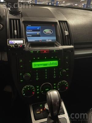 Pelēks Land Rover Freelander 2007 Rīga, ar dzinēja tilpumu 2.20 L un nobraukumu 356 tūkst. km par 4500 €, foto 5 vietnē AUTOMOTO.COM.LV