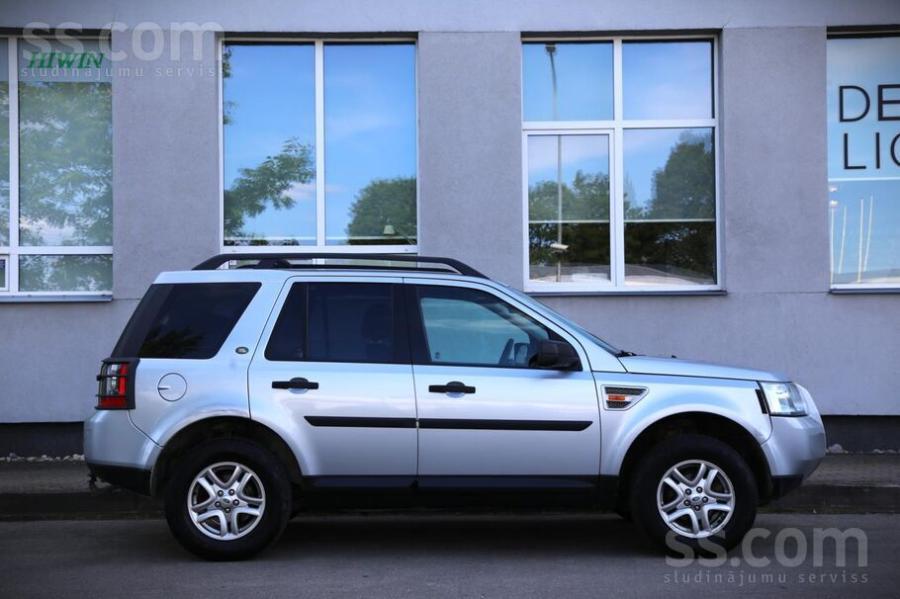 Pelēks Land Rover Freelander 2007 Rīga, ar dzinēja tilpumu 2.20 L un nobraukumu 239 tūkst. km par 2795 €, foto 4 vietnē AUTOMOTO.COM.LV