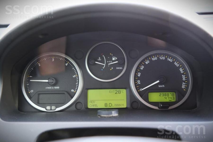 Pelēks Land Rover Freelander 2007 Rīga, ar dzinēja tilpumu 2.20 L un nobraukumu 239 tūkst. km par 2795 €, foto 8 vietnē AUTOMOTO.COM.LV