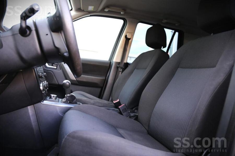 Pelēks Land Rover Freelander 2007 Rīga, ar dzinēja tilpumu 2.20 L un nobraukumu 239 tūkst. km par 2795 €, foto 13 vietnē AUTOMOTO.COM.LV