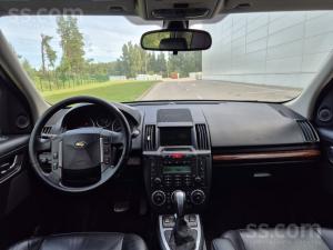 Pelēks Land Rover Freelander 2007 Rīga, ar dzinēja tilpumu 2.20 L un nobraukumu 278 tūkst. km par 3990 €, foto 5 vietnē AUTOMOTO.COM.LV
