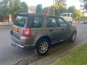 Grey Land Rover Freelander 2007 in Marijampole, with an engine capacity of 2.20 L and mileage of 223 thousand km for 4800 €, photo 5 on AUTOMOTO.COM.LV
