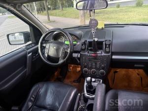 Grey Land Rover Freelander 2007 in Rezekne, with an engine capacity of 2.20 L and mileage of 354 thousand km for 3000 €, photo  on AUTOMOTO.COM.LV