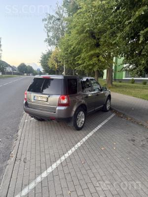 Grey Land Rover Freelander 2007 in Rezekne, with an engine capacity of 2.20 L and mileage of 354 thousand km for 3000 €, photo 4 on AUTOMOTO.COM.LV