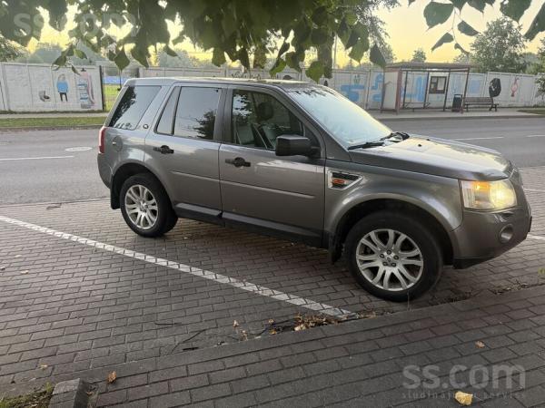 Grey Land Rover Freelander 2007 in Rezekne, with an engine capacity of 2.20 L and mileage of 354 thousand km for 3000 €, photo 5 on AUTOMOTO.COM.LV