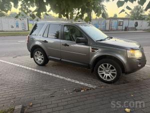 Grey Land Rover Freelander 2007 in Rezekne, with an engine capacity of 2.20 L and mileage of 354 thousand km for 3000 €, photo 5 on AUTOMOTO.COM.LV