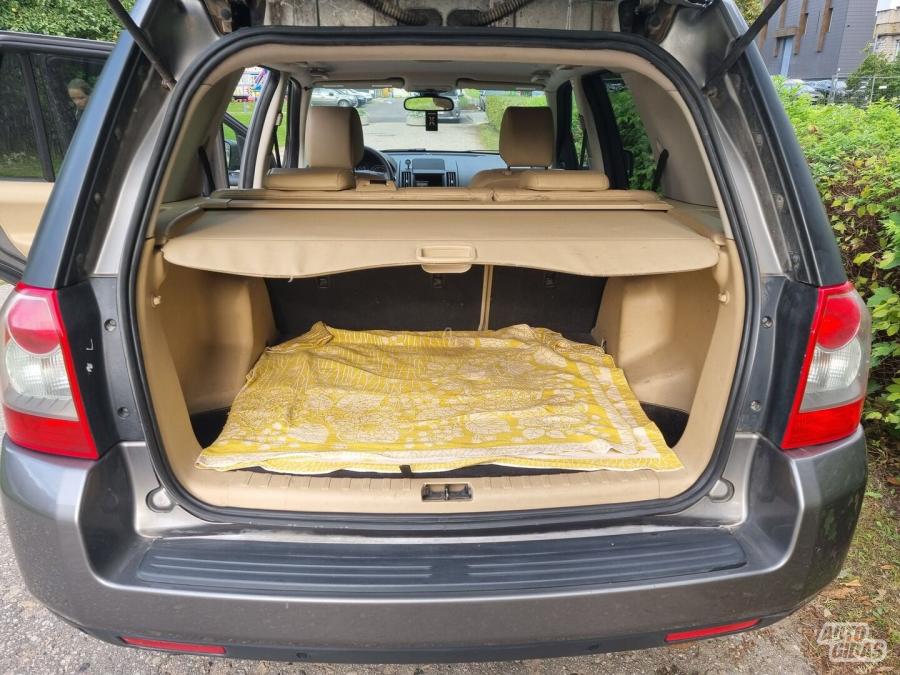 Pelēks Land Rover Freelander 2007 Jonava, ar dzinēja tilpumu 2.20 L un nobraukumu 150 tūkst. km par 3200 €, foto 8 vietnē AUTOMOTO.COM.LV