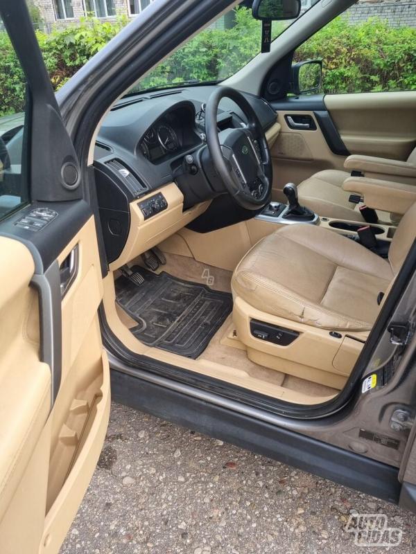 Pelēks Land Rover Freelander 2007 Jonava, ar dzinēja tilpumu 2.20 L un nobraukumu 150 tūkst. km par 3200 €, foto 10 vietnē AUTOMOTO.COM.LV