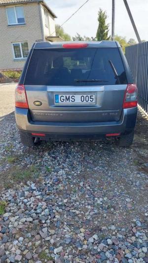 Grey Land Rover Freelander 2007 in Marijampole, with an engine capacity of 2.18 L and mileage of 220 thousand km for 4500 €, photo 4 on AUTOMOTO.COM.LV
