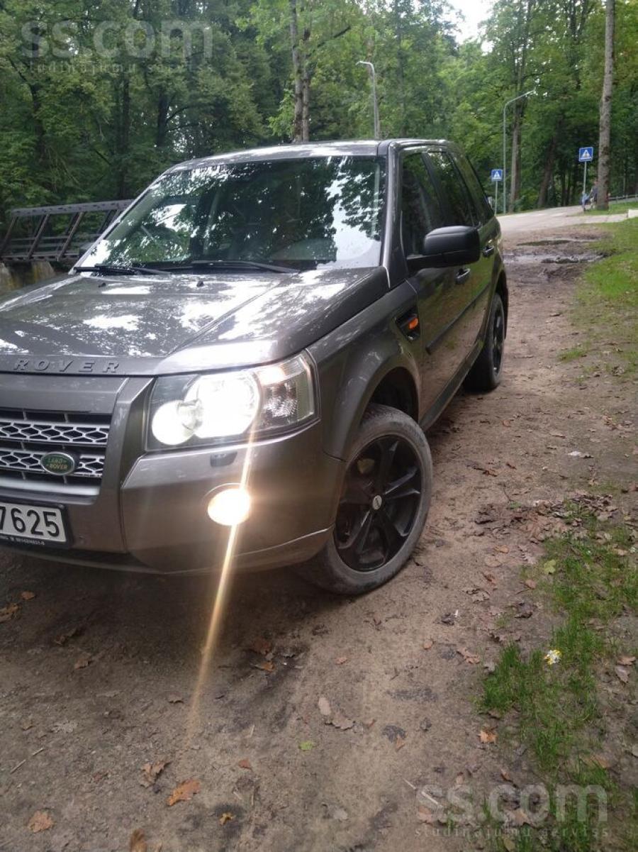 Grey Land Rover Freelander 2007 in Bauska, with an engine capacity of 2.20 L and mileage of 0 thousand km for 3350 €, photo 1 on AUTOMOTO.COM.LV