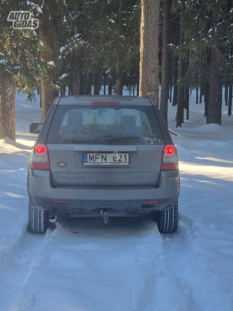 Pelēks Land Rover Freelander 2008 Mažeikiai, ar dzinēja tilpumu 2.20 L un nobraukumu 260 tūkst. km par 3500 €, foto 13 vietnē AUTOMOTO.COM.LV
