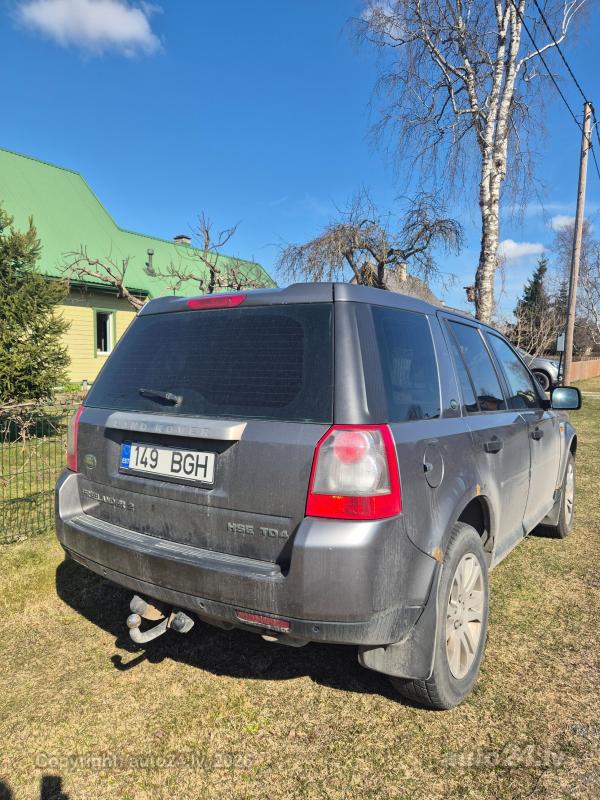Grey Land Rover Freelander 2008 in Poltsamaa, with an engine capacity of 2.20 L and mileage of 435 thousand km for 2000 €, photo 5 on AUTOMOTO.COM.LV