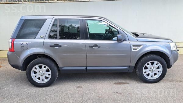 Grey Land Rover Freelander 2008 in Ogre, with an engine capacity of 2.20 L and mileage of 282 thousand km for 3950 €, photo 6 on AUTOMOTO.COM.LV