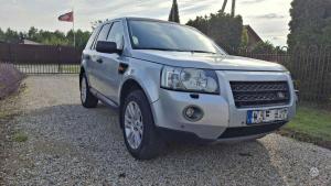 Pelēks Land Rover Freelander 2008 Panevēža, ar dzinēja tilpumu 3.19 L un nobraukumu 270 tūkst. km par 3800 €, foto 3 vietnē AUTOMOTO.COM.LV