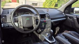 Pelēks Land Rover Freelander 2008 Panevēža, ar dzinēja tilpumu 3.19 L un nobraukumu 270 tūkst. km par 3800 €, foto 11 vietnē AUTOMOTO.COM.LV
