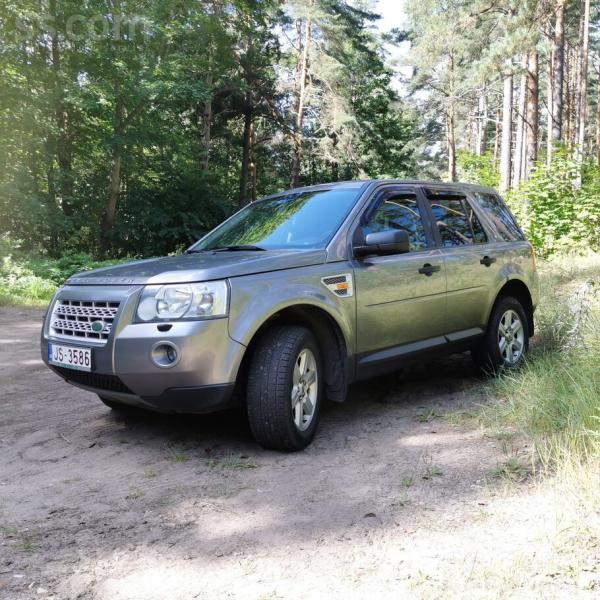 Pelēks Land Rover Freelander 2008 Rīga, ar dzinēja tilpumu 2.20 L un nobraukumu 211 tūkst. km par 3500 €, foto 3 vietnē AUTOMOTO.COM.LV