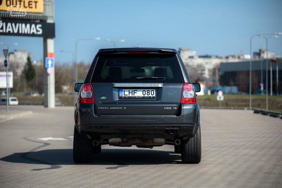 Grey Land Rover Freelander 2009 in Vilnius, with an engine capacity of 3.20 L and mileage of 261 thousand km for 6950 €, photo 6 on AUTOMOTO.COM.LV
