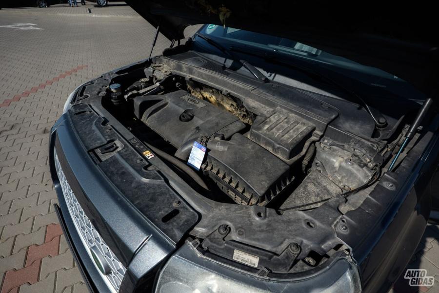 Grey Land Rover Freelander 2009 in Vilnius, with an engine capacity of 3.20 L and mileage of 261 thousand km for 6950 €, photo 18 on AUTOMOTO.COM.LV
