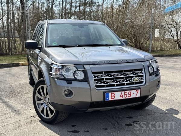 Grey Land Rover Freelander 2009 in Riga, with an engine capacity of 2.20 L and mileage of 253 thousand km for 6290 €, photo 9 on AUTOMOTO.COM.LV