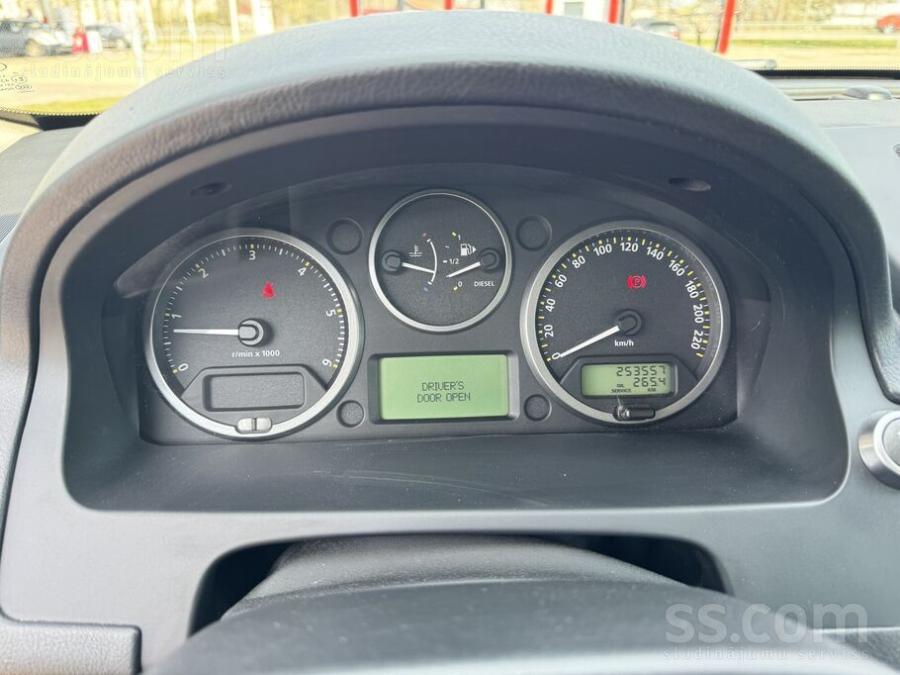 Pelēks Land Rover Freelander 2009 Rīga, ar dzinēja tilpumu 2.20 L un nobraukumu 253 tūkst. km par 6290 €, foto 17 vietnē AUTOMOTO.COM.LV