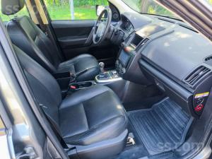 Pelēks Land Rover Freelander 2009 Rīga, ar dzinēja tilpumu 2.20 L un nobraukumu 253 tūkst. km par 6300 €, foto 25 vietnē AUTOMOTO.COM.LV