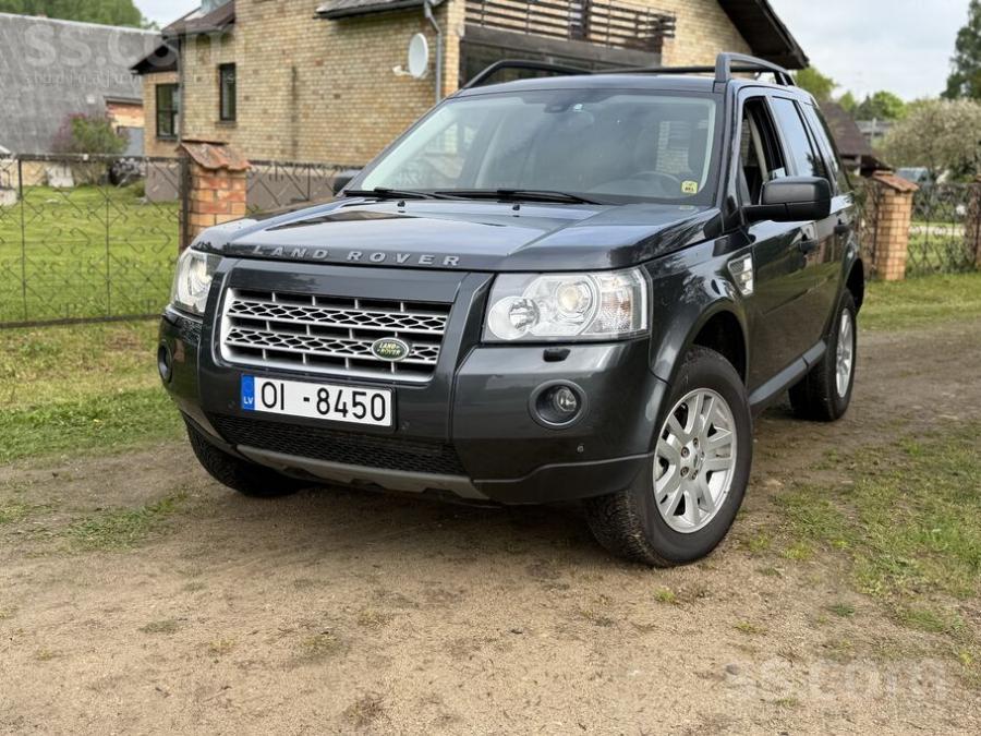 Grey Land Rover Freelander 2009 in Aizkraukle, with an engine capacity of 2.20 L and mileage of 297 thousand km for 4970 €, photo 28 on AUTOMOTO.COM.LV