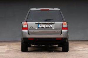 Pelēks Land Rover Freelander 2009 Jelgava, ar dzinēja tilpumu 2.20 L un nobraukumu 147 tūkst. km par 3700 €, foto 7 vietnē AUTOMOTO.COM.LV