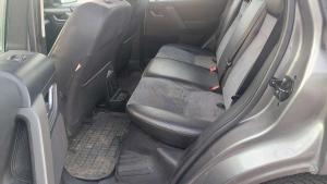 Pelēks Land Rover Freelander 2009 Panevēža, ar dzinēja tilpumu 2.18 L un nobraukumu 354 tūkst. km par 3700 €, foto 10 vietnē AUTOMOTO.COM.LV