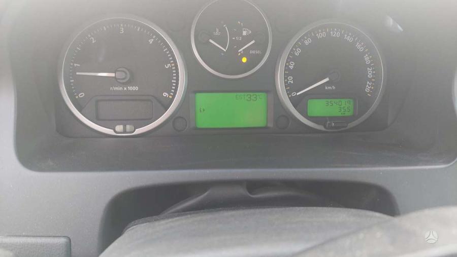 Pelēks Land Rover Freelander 2009 Panevēža, ar dzinēja tilpumu 2.18 L un nobraukumu 354 tūkst. km par 3700 €, foto 11 vietnē AUTOMOTO.COM.LV
