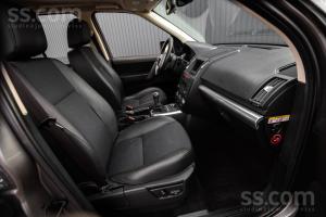 Grey Land Rover Freelander 2009 in Jelgava, with an engine capacity of 2.20 L and mileage of 0 thousand km for 5500 €, photo 6 on AUTOMOTO.COM.LV