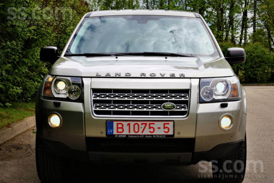 Grey Land Rover Freelander 2010 in Riga, with an engine capacity of 2.20 L and mileage of 215 thousand km for 5300 €, photo 1 on AUTOMOTO.COM.LV