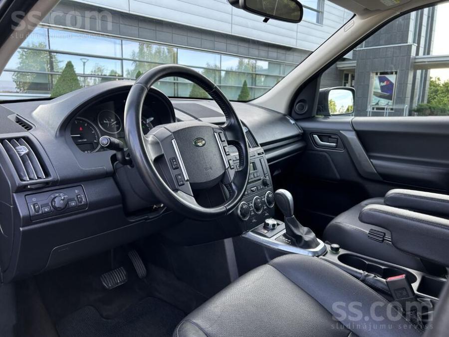 Pelēks Land Rover Freelander 2010 Rīga, ar dzinēja tilpumu 2.20 L un nobraukumu 288 tūkst. km par 6800 €, foto 10 vietnē AUTOMOTO.COM.LV