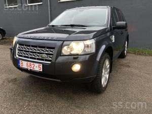 Pelēks Land Rover Freelander 2010 Ogre, ar dzinēja tilpumu 2.20 L un nobraukumu 251 tūkst. km par 4999 €, foto 4 vietnē AUTOMOTO.COM.LV