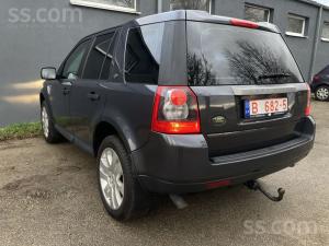 Pelēks Land Rover Freelander 2010 Ogre, ar dzinēja tilpumu 2.20 L un nobraukumu 251 tūkst. km par 4999 €, foto 7 vietnē AUTOMOTO.COM.LV