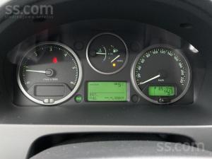 Pelēks Land Rover Freelander 2010 Ogre, ar dzinēja tilpumu 2.20 L un nobraukumu 251 tūkst. km par 4999 €, foto 18 vietnē AUTOMOTO.COM.LV