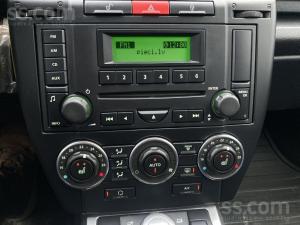 Pelēks Land Rover Freelander 2010 Ogre, ar dzinēja tilpumu 2.20 L un nobraukumu 251 tūkst. km par 4999 €, foto 19 vietnē AUTOMOTO.COM.LV