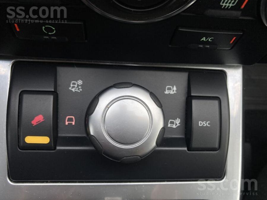 Pelēks Land Rover Freelander 2010 Ogre, ar dzinēja tilpumu 2.20 L un nobraukumu 251 tūkst. km par 4999 €, foto 20 vietnē AUTOMOTO.COM.LV