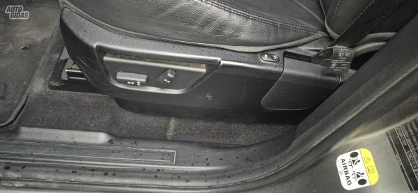 Pelēks Land Rover Freelander 2010 Mažeikiai, ar dzinēja tilpumu 2.20 L un nobraukumu 303 tūkst. km par 4100 €, foto 7 vietnē AUTOMOTO.COM.LV