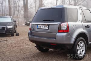 Grey Land Rover Freelander 2011 in Liepaja, with an engine capacity of 2.20 L and mileage of 238 thousand km for 6500 €, photo 13 on AUTOMOTO.COM.LV