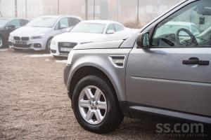 Grey Land Rover Freelander 2011 in Liepaja, with an engine capacity of 2.20 L and mileage of 238 thousand km for 6500 €, photo 14 on AUTOMOTO.COM.LV