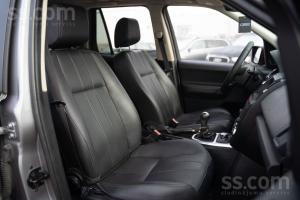 Grey Land Rover Freelander 2011 in Liepaja, with an engine capacity of 2.20 L and mileage of 238 thousand km for 6500 €, photo 20 on AUTOMOTO.COM.LV