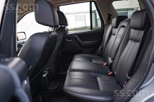 Grey Land Rover Freelander 2011 in Liepaja, with an engine capacity of 2.20 L and mileage of 238 thousand km for 6500 €, photo 22 on AUTOMOTO.COM.LV