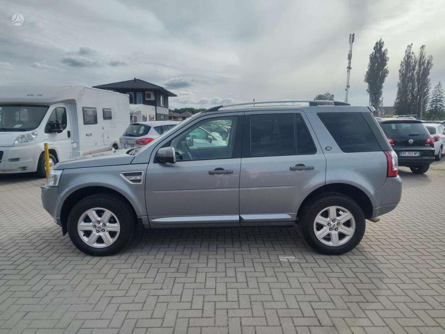 Pelēks Land Rover Freelander 2011 Tauragė, ar dzinēja tilpumu 2.18 L un nobraukumu 233 tūkst. km par 6200 €, foto 14 vietnē AUTOMOTO.COM.LV