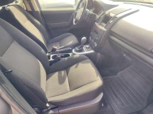 Pelēks Land Rover Freelander 2011 Tauragė, ar dzinēja tilpumu 2.18 L un nobraukumu 233 tūkst. km par 6200 €, foto 16 vietnē AUTOMOTO.COM.LV