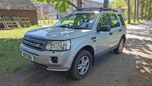 Pelēks Land Rover Freelander 2011 Šauļi, ar dzinēja tilpumu 2.18 L un nobraukumu 199 tūkst. km par 2299 €, foto 4 vietnē AUTOMOTO.COM.LV