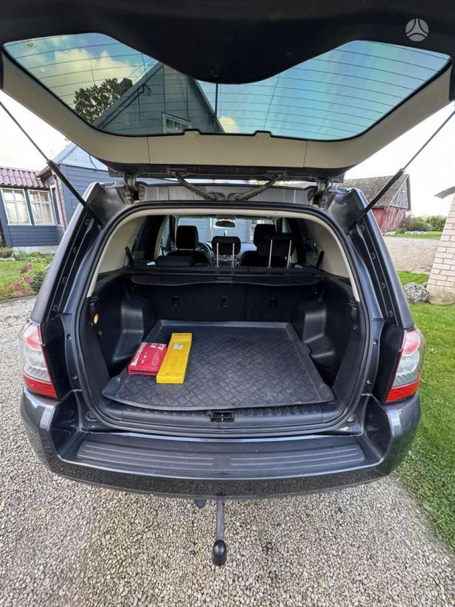 Pelēks Land Rover Freelander 2011 Pakruojis, ar dzinēja tilpumu 2.18 L un nobraukumu 227 tūkst. km par 5300 €, foto 8 vietnē AUTOMOTO.COM.LV