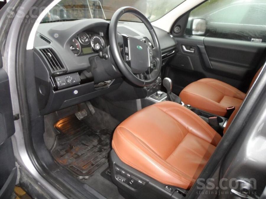 Pelēks Land Rover Freelander 2012 Rīga, ar dzinēja tilpumu 2.20 L un nobraukumu 265 tūkst. km par 9000 €, foto 9 vietnē AUTOMOTO.COM.LV