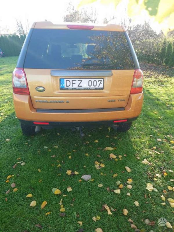 Oranžs Land Rover Freelander 2008 Kauņa, ar dzinēja tilpumu 2.20 L un nobraukumu 303 tūkst. km par 2500 €, foto 5 vietnē AUTOMOTO.COM.LV